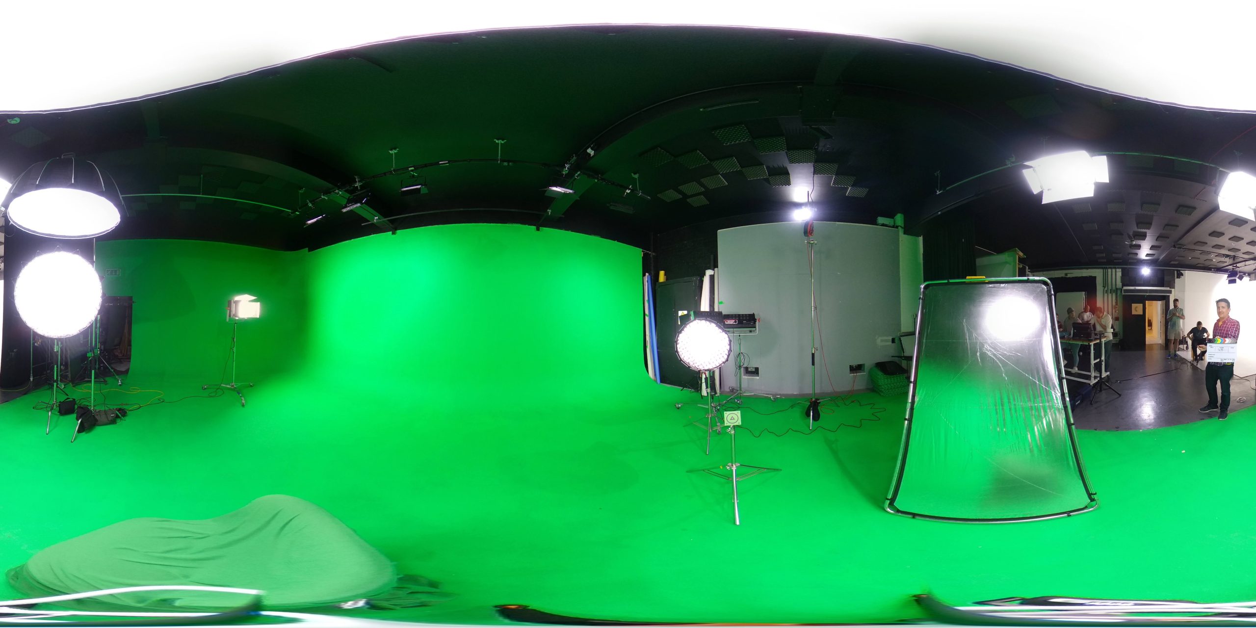 VFX Supervision & VFX Planning - Undabo Studios